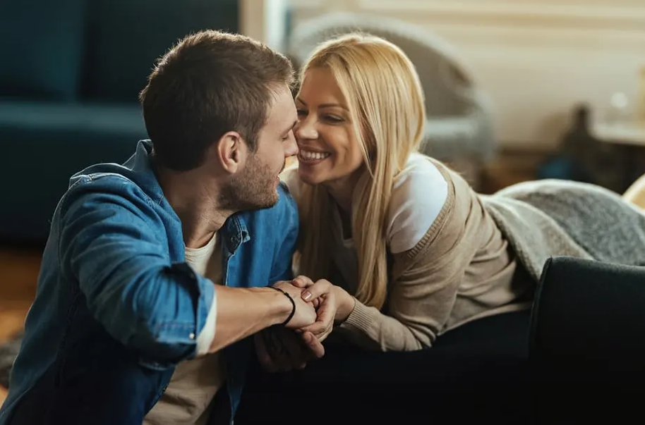 6 Reasons Why Dating A Girl Who Stayed Single For A While Will Be The ...