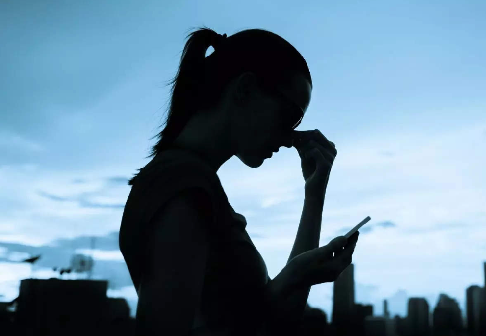 The Top 3 Zodiac Signs That Never Express Pain | zodiac Signs