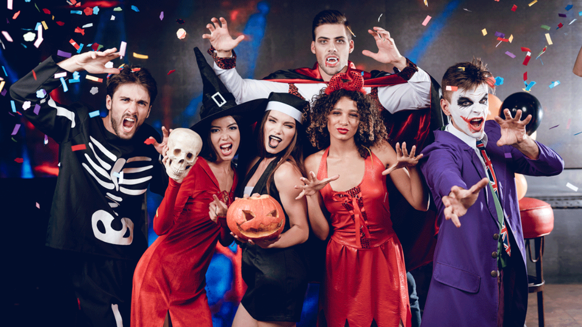 4 Zodiacs That Are So Ready For Spooky Season | zodiac Signs